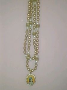 Women > Necklaces & Chains | Krishna Pandal With Mala | Freeup