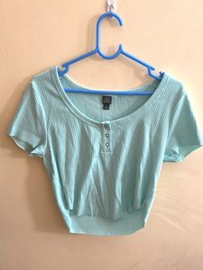 Women > Tops & Tunics | Crop Top | Freeup