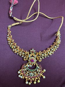 Women > Necklaces & Chains | Traditional Neck Jewellery | Freeup