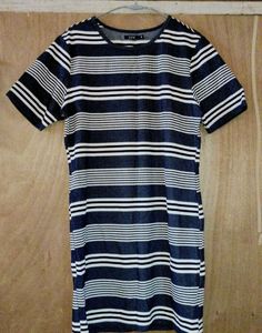 Women > Dresses | Beautiful Branded Dress | Freeup