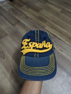 Women > Caps & Hats | Thrifted Robin Ruth Cap | Freeup