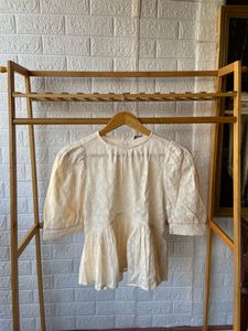 Women > Tops & Tunics | ONLY Tops | Freeup