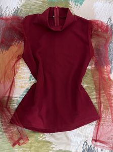 Women > Tops & Tunics | Maroon Top | Freeup