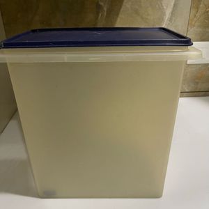 Home & Kitchen > Containers & Tiffins | 10 Kg Tupperware Container | Freeup