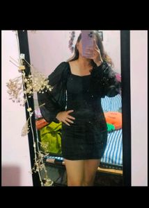 Women > Dresses | SSS Black Bodycon Dress | Freeup