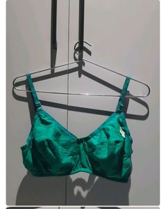 Women > Bra | New Bra | Freeup