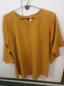 Women > Tops & Tunics | MUSTARD COLOR TOP | Freeup