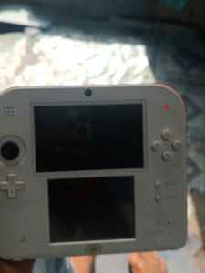 Gaming Consoles & Accessories | Nintendo 2ds Handle Console | Freeup