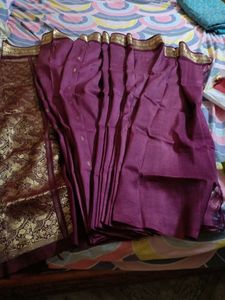 Women > Sarees | Maroon Colour Pattu Saree | Freeup