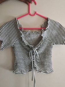 Women > Tops & Tunics | Crop Top | Freeup