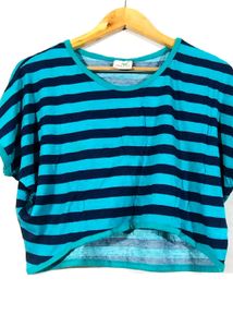 Women > Tops & Tunics | Crop Top | Freeup