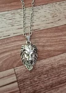 Women > Necklaces & Chains | Black metal Lion Locket | Freeup