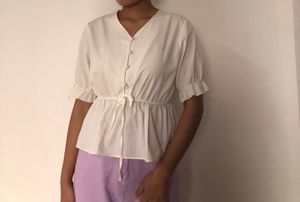 Women > Tops & Tunics | White Basic Top | Freeup