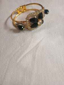 Women > Bangles & Bracelets | White Stone Breslet , Oxdaij Kada , Gold ...