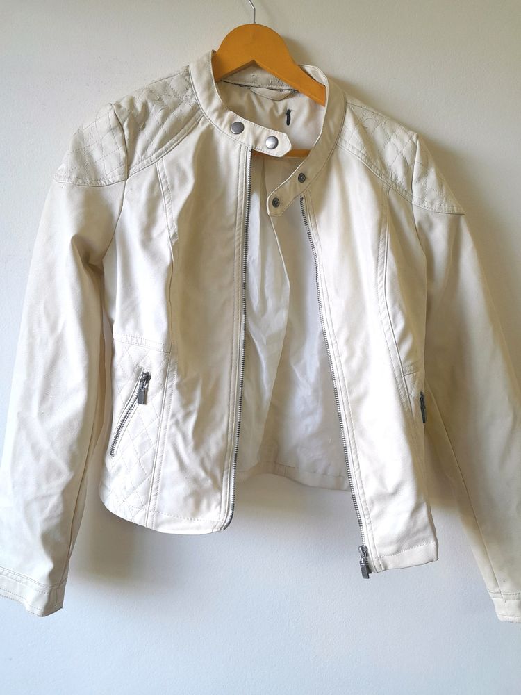 Women > Tops & Tunics | Leather Jack | Freeup