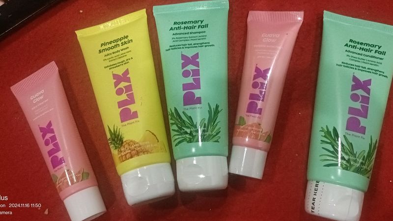 Beauty & Care > Shampoo & Conditioner | Plix Travel Kit With Bag | Freeup