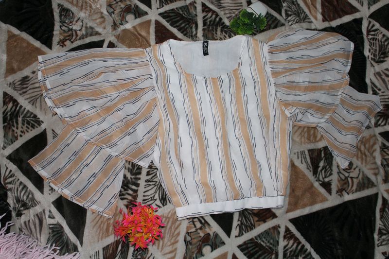 Women > Tops & Tunics | Crop Top | Freeup