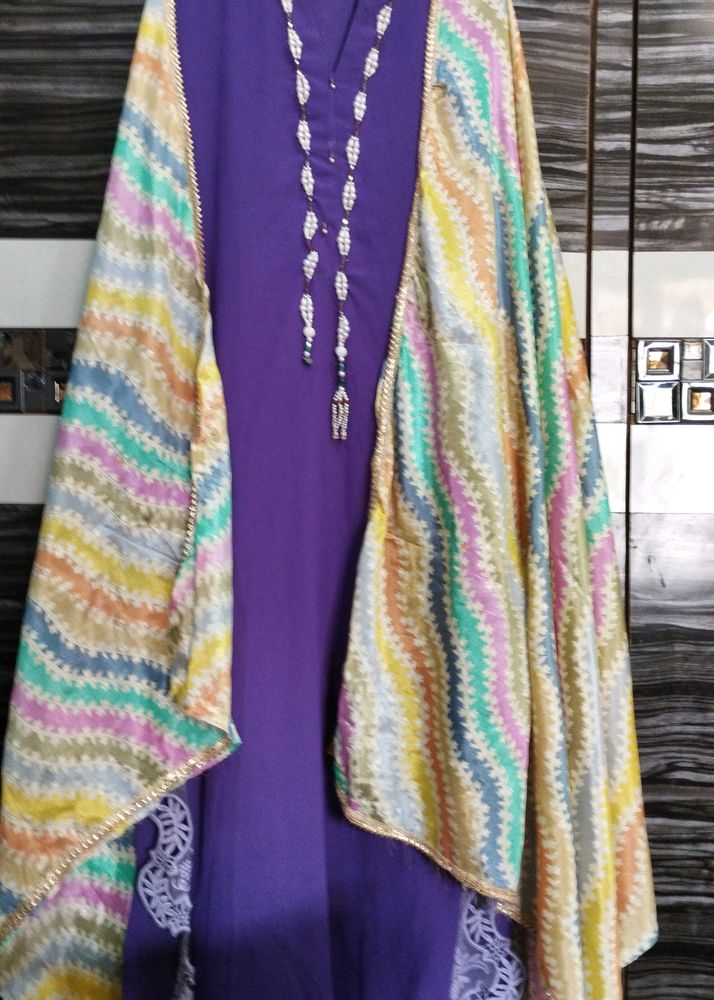 Women > Kurta Sets & Suits | 3 Pc Dress | Freeup