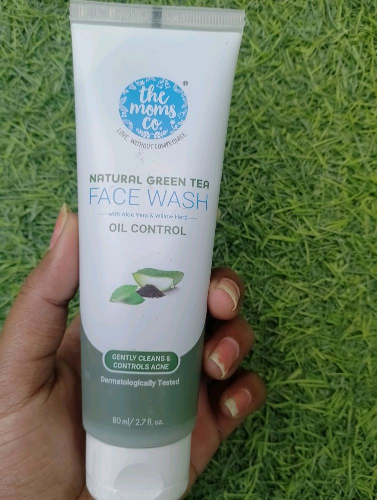 Beauty & Care > Face Wash | The Moms Co. Face Wash | Freeup