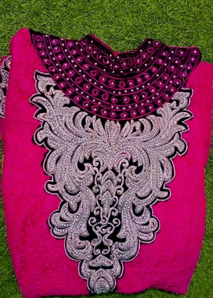 Women > Ethnic Gowns | A Beautiful Heavy Gown | Freeup