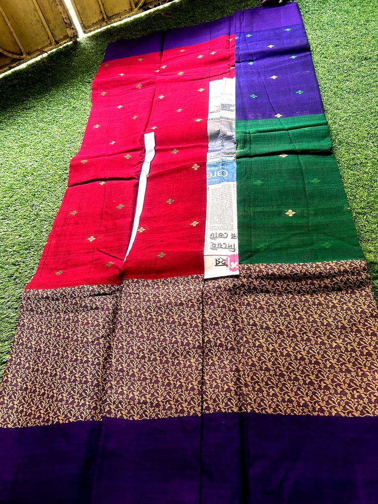 Women > Sarees | Broad Border Cotton silk Blood 🩸red saree | Freeup