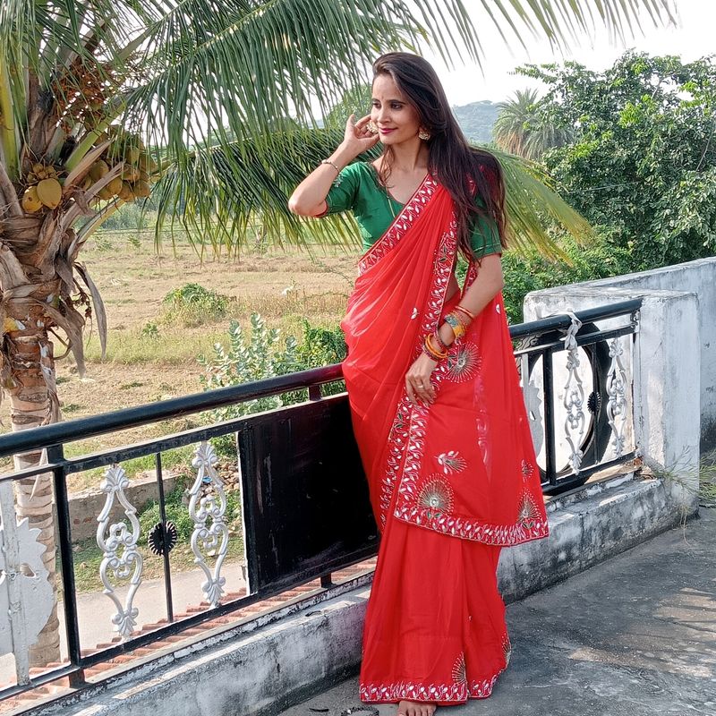 Women > Sarees | red colour saree and blouse soft fabric | Freeup