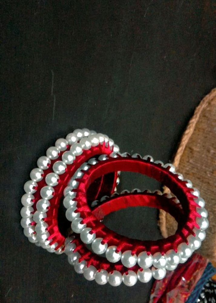 Women > Bangles & Bracelets | Mehrun Color Moti Bangles | Freeup