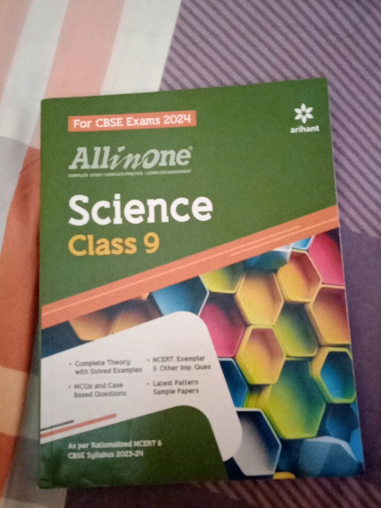Books > Textbooks | Class 9th Science Guide All In One | Freeup