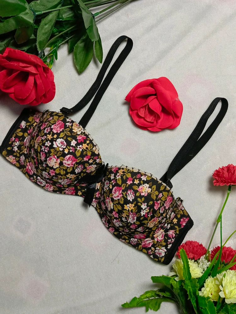 Women > Bra | Double Cap Bra | Freeup