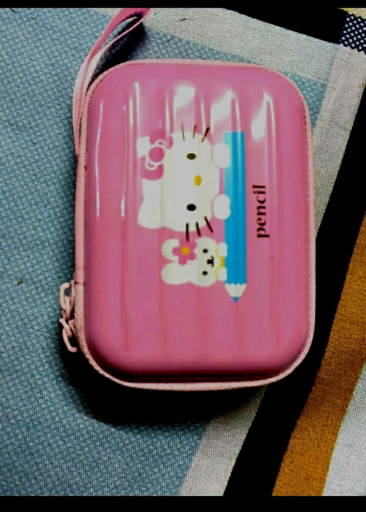 | Cute Hello Kitty Pouch | Freeup