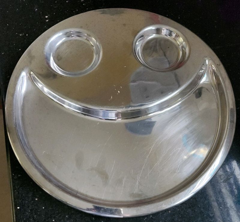 Home & Kitchen > Dinnerware | Smiley Dinner Plate | Freeup