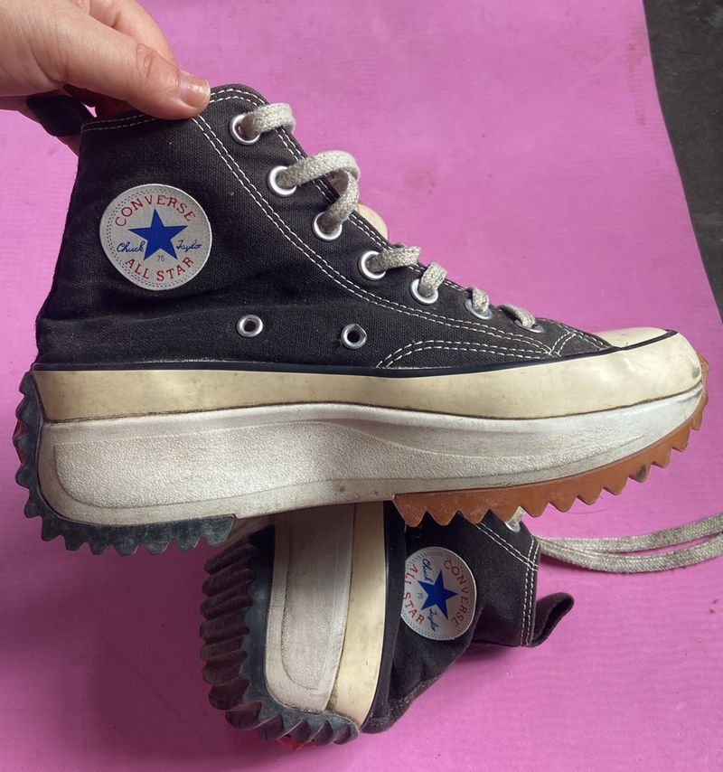 Women > Casual Shoes | Converse Chuck Taylors | Freeup