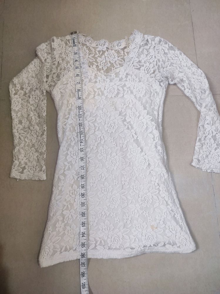 Women > Tops & Tunics | Net Top (White) | Freeup