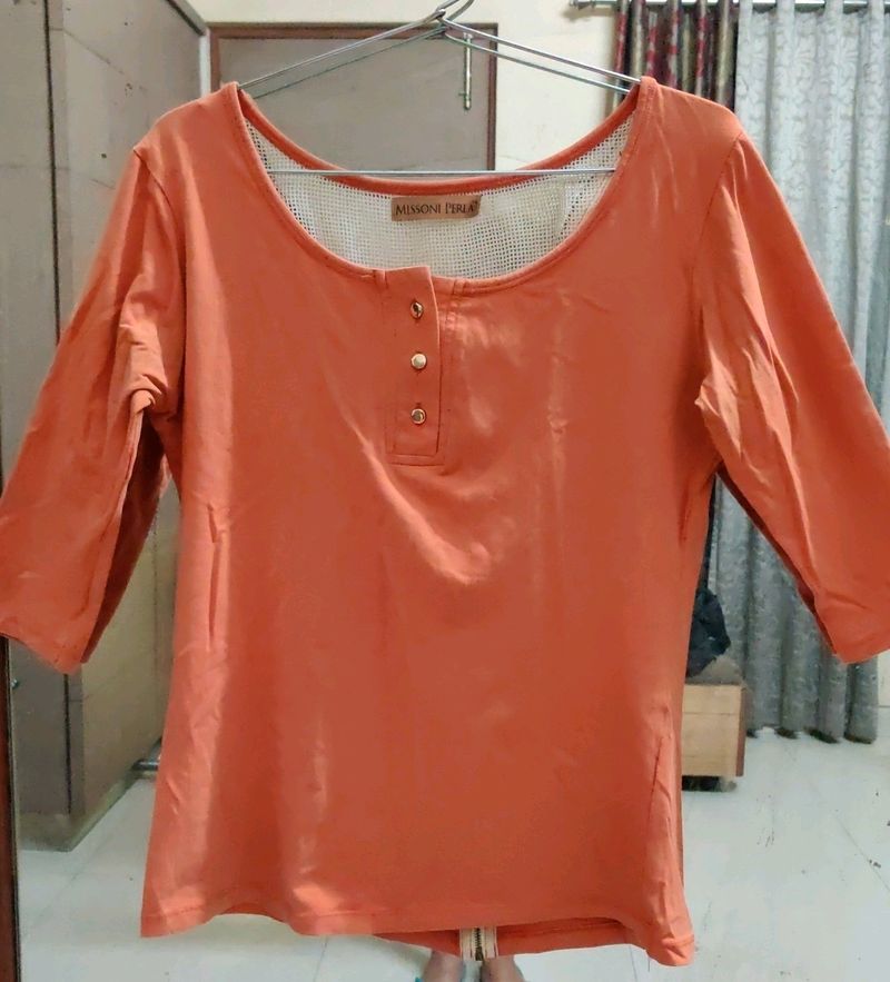 Women > Tops & Tunics | Styled Back Top 🧡 | Freeup