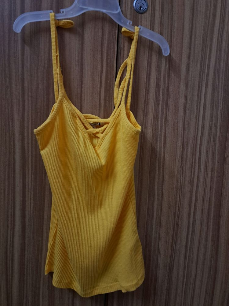Women > Tops & Tunics | yellow ribbed top | Freeup
