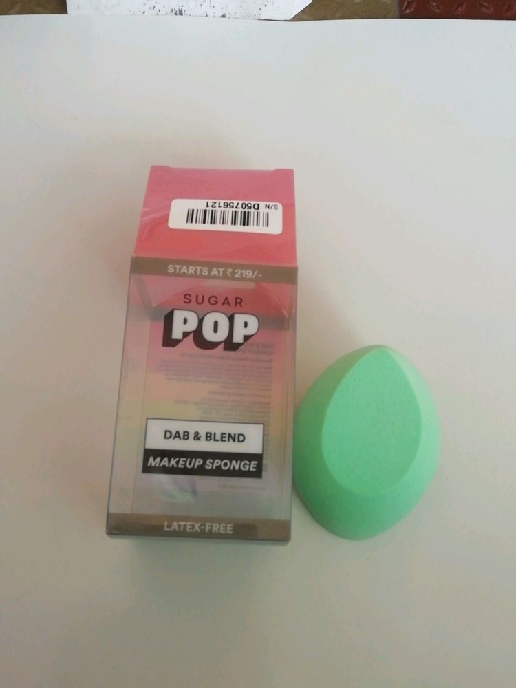 Beauty & Care > Tools & Accessories | Sugar Pop Makeup Sponge | Freeup