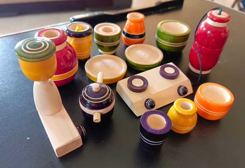 Baby & Kids > Toys & Games | New Wooden Kitchen Set | Freeup