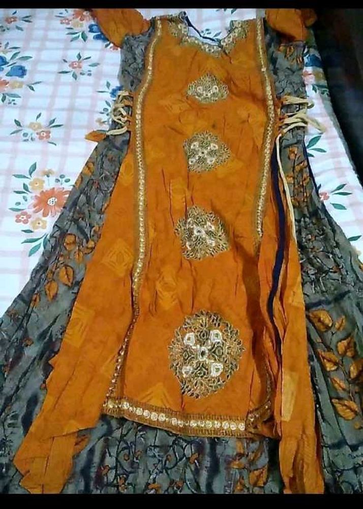 Women > Ethnic Gowns | Woman Gowns Three Leyar | Freeup