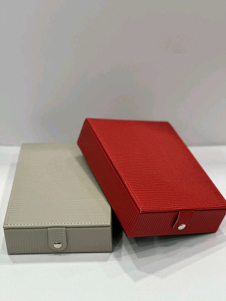 Home & Kitchen > Organisers & Storage | Vanity Boxes With Mirror | Freeup