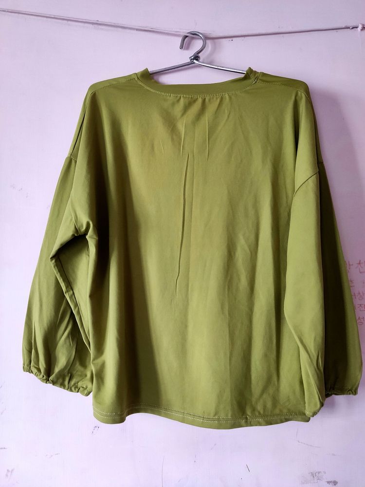 Women > Tops & Tunics | Olive Top | Freeup