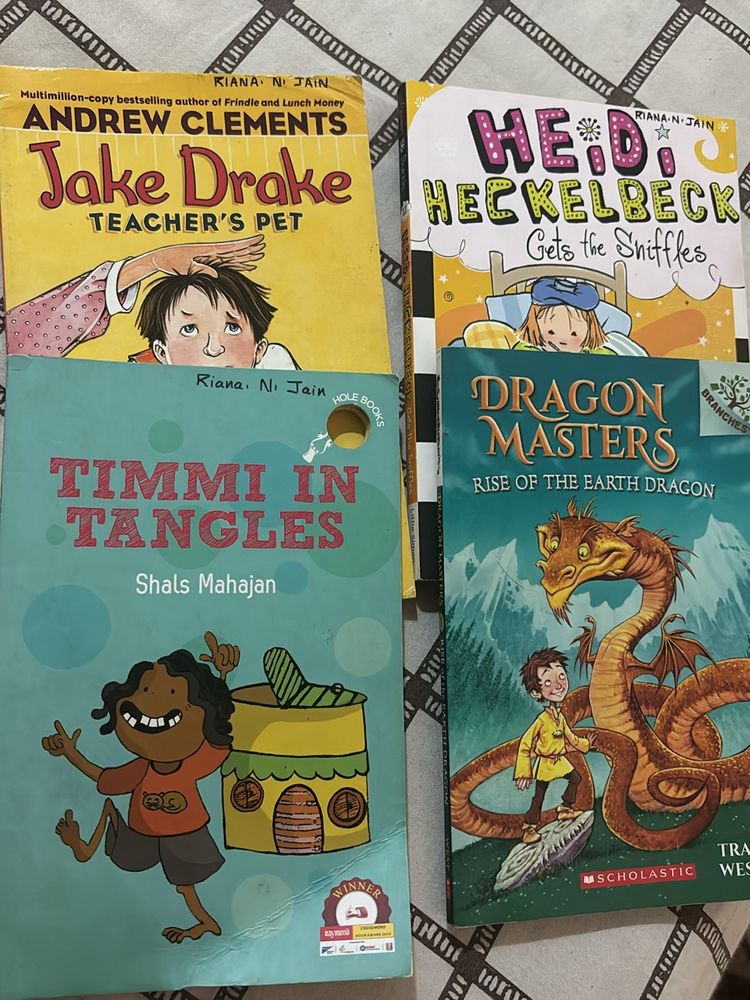 Books > Children's Books | Story Books (set of 4) | Freeup