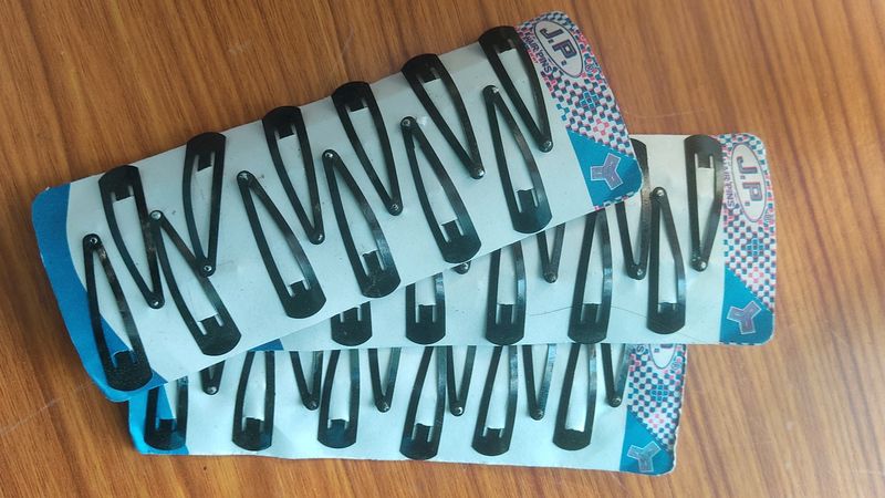 Women > Hair Accessories | Hair Kilip Sath Me 1 Kulchaar Free | Freeup