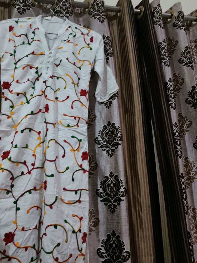 Women > Kurta Sets & Suits | White Suit With Multiple Colours Kadai ...