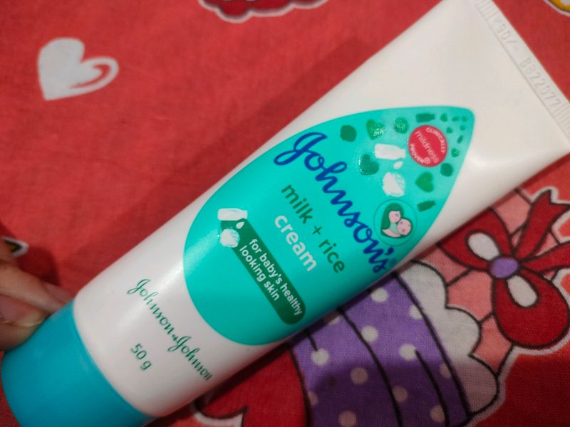 Baby & Kids > Bath & Skin Care | Johnson's Milk +Rice Cream | Freeup