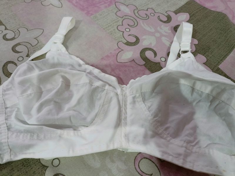 Women > Bra | Bra Combo | Freeup