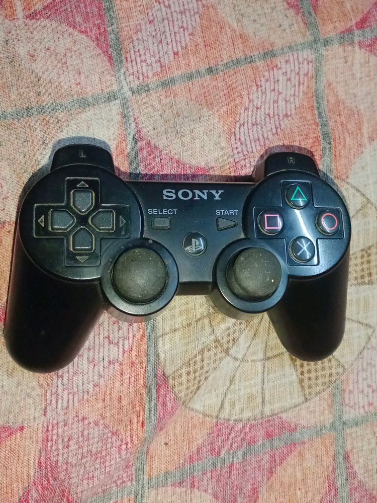 Gaming Consoles & Accessories | Sony Playstation 3 Controller | Freeup