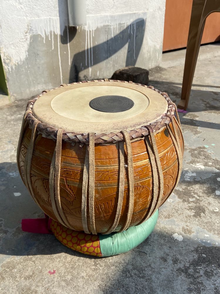| Tabla Good condition ( One piece ) | Freeup