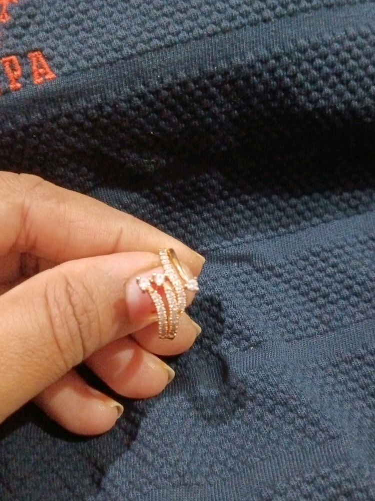 Women > Rings | (New) Not Used Beautiful Finger Ring | Freeup