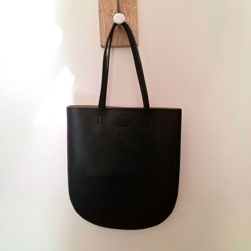 Bags > Handbags & Shoulder Bags | Miniso bag, minimalistic trendy U ...