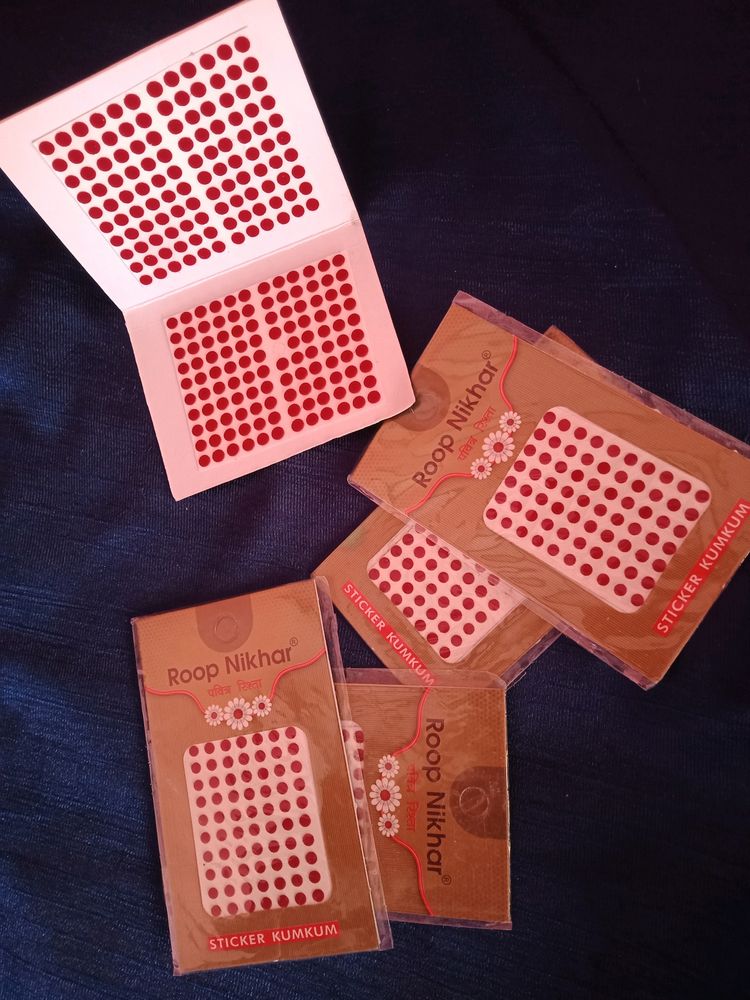 | Combo Of 6 Bindis Packet 1 No Size | Freeup